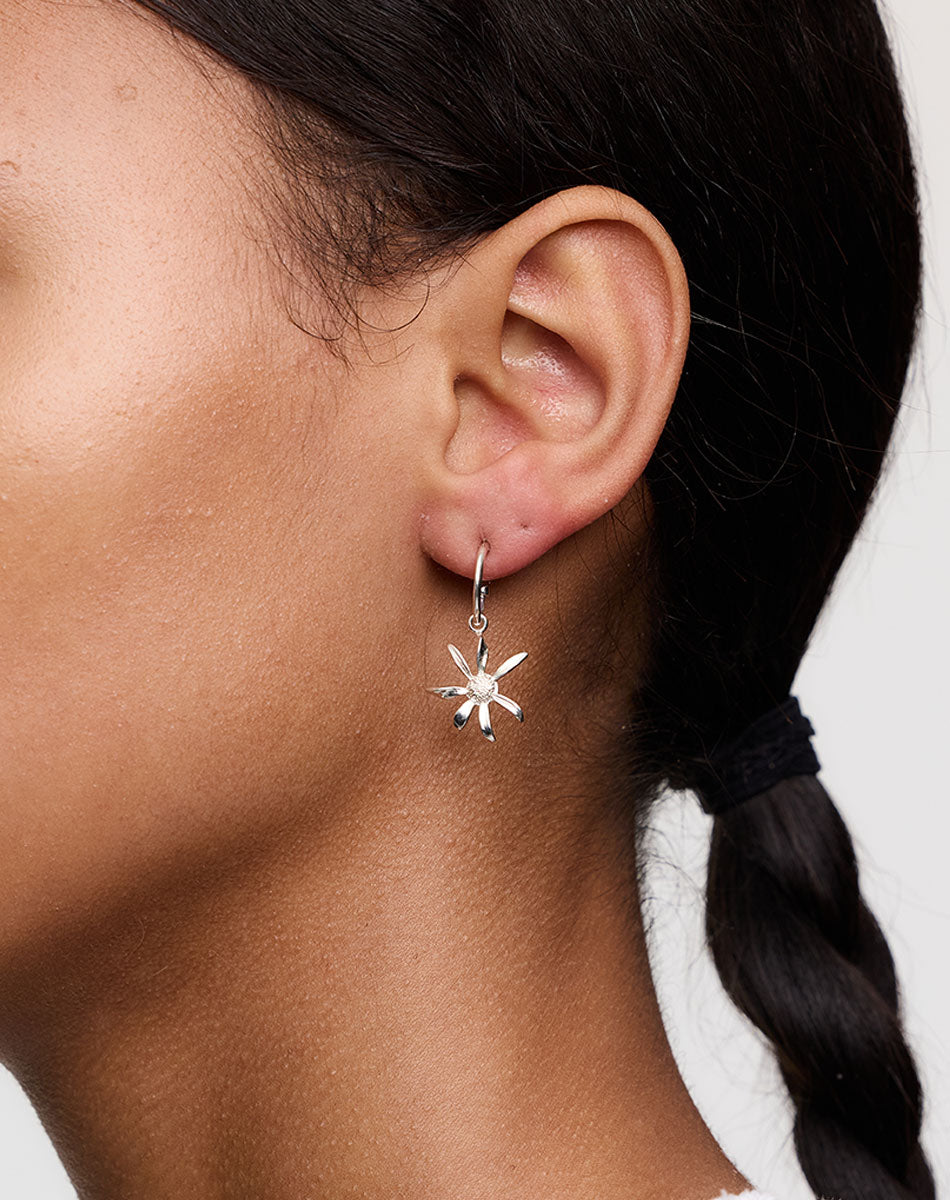 Daisy Signature Hoops | 23k Gold Plated – Meadowlark Jewellery